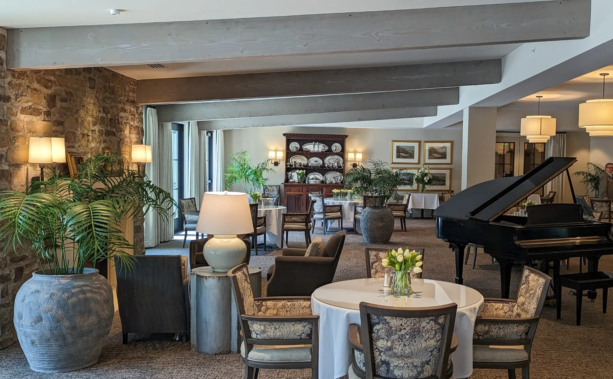 Weatherly Inn: Where Senior Living Feels Like Home